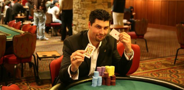 El escándalo de UB continúa : La historia de Brad Booth | Poker Red