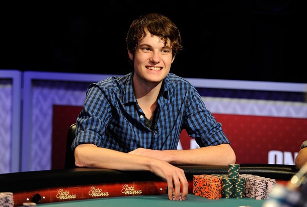 El October Nine Jacob Balsiger quiere graduarse | Poker Red