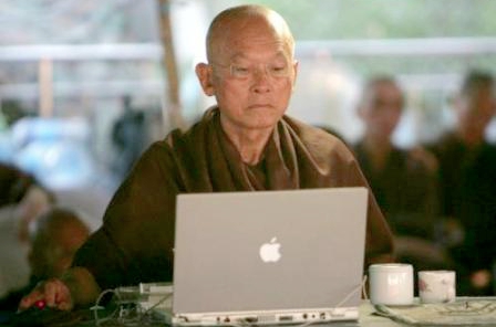 Los monjes gamblers piden perdón | Poker Red