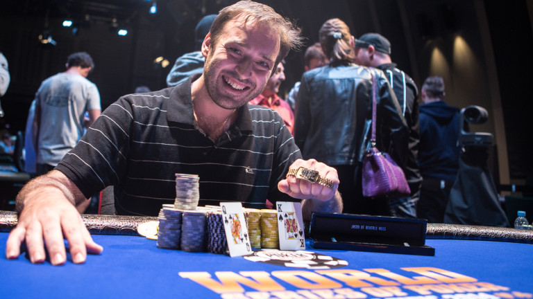 WSOP APAC día 4: El local Luke Brabin agradece la visita de las WSOP ...